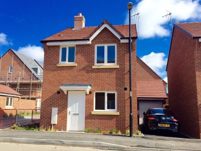 Middlesex Road, New Stoke Village, Coventry CV3, 3 bed detached house to rent, £1,300 pcm | PrimeLocation