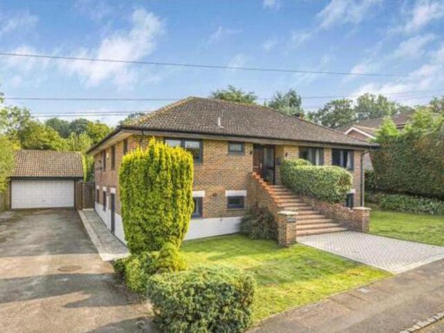 Midgham, Goddard Drive, Reading, 6 Bedroom Detached