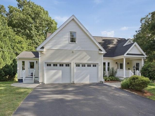 Midgley Cir, Grafton, Home For Sale