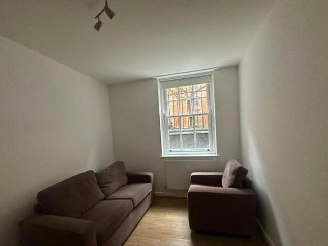 Midhope Street, London, 1 Bedroom Flat