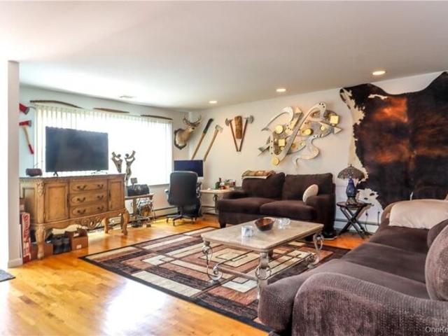 Midland Ave, Bronxville, Home For Sale
