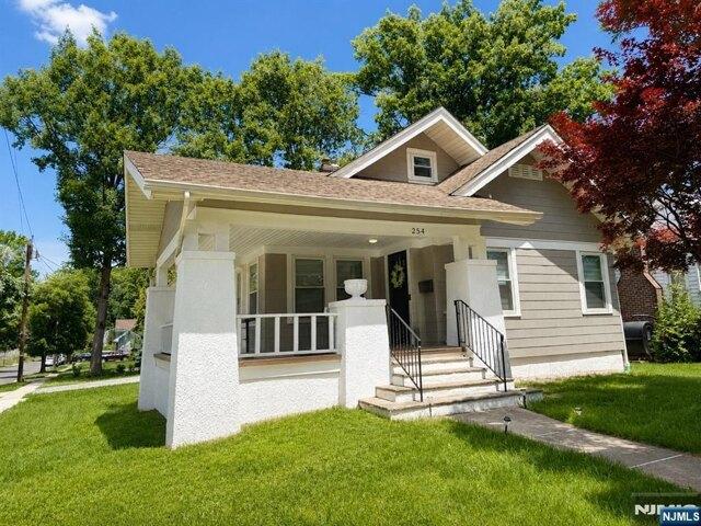 Midland Ave, River Edge, Home For Sale