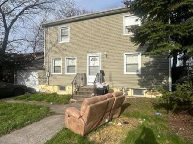 Midland Ave, Saddle Brook, Home For Sale