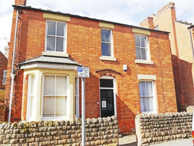 Midland Avenue, Lenton 4 bed detached house to rent £1,543 pcm £356 pw
