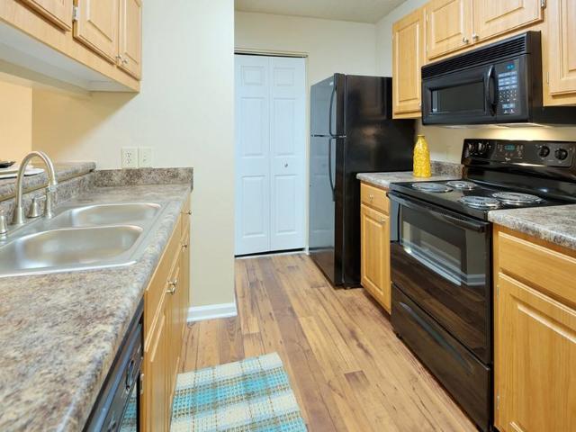 Midland Falls 3 Bedroom Apartment for Rent at 6029 Flat Rock Rd, Columbus, GA 31907