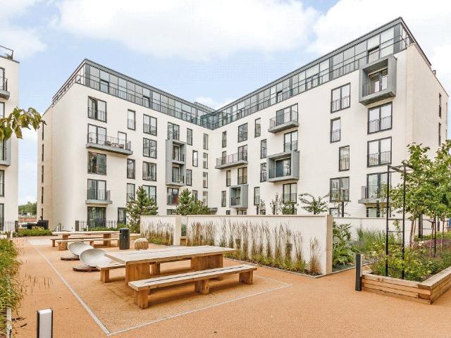 Midland Road, Bath, Somerset BA2, 2 bed flat to rent, £2,000 pcm | PrimeLocation