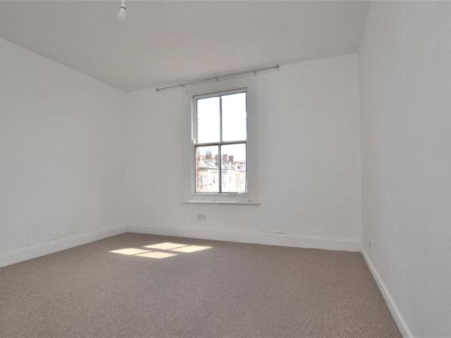 Midland Road, Gloucester, Gloucestershire, GL1