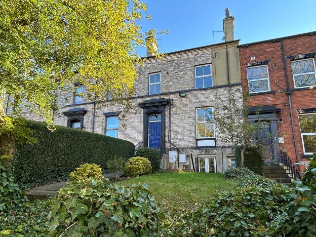 Midland Road, Hyde Park, Leeds LS6, 2 bed flat to rent, £945 pcm | PrimeLocation
