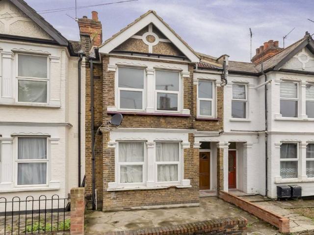 Midland Terrace, London NW10 2 bed flat to rent £2,201 pcm £508 pw