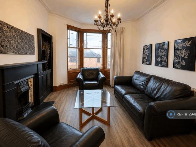 Midlock Street, Glasgow, G51 1 bed flat to rent £1,050 pcm £242 pw