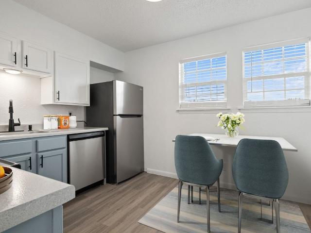 Midpoint on Wilshire 3 Bedroom Apartment for Rent at 701 E Wilshire Blvd, Oklahoma City, OK 73105 Musgrave