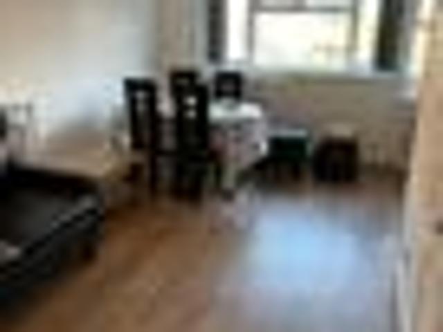 Midsummer Avenue, Hounslow TW4, 1 bed flat to rent, £1,400 pcm | PrimeLocation
