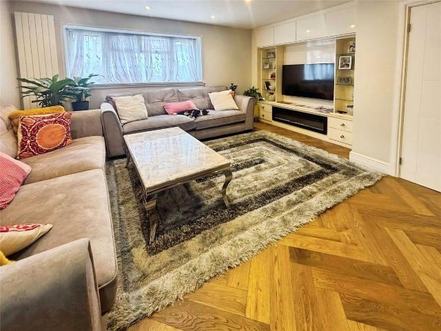 Midsummer Avenue, Hounslowl TW4, 3 bed maisonette to rent, £2,200 pcm | PrimeLocation