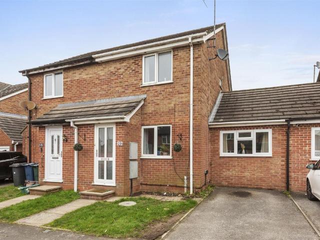 Miersfield, High Wycombe HP11, 3 bed property to rent, £1,850 pcm | PrimeLocation
