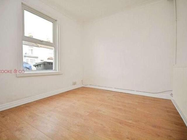 Milton Avenue, Margate, CT9