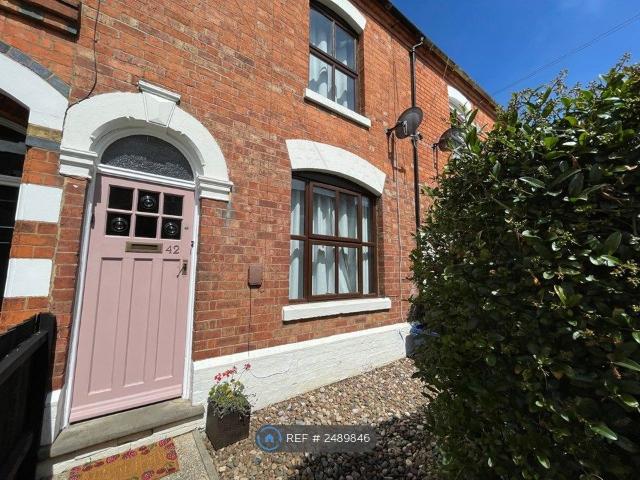 Milton St, Northampton NN2, 3 bed terraced house to rent, £1,250 pcm | PrimeLocation