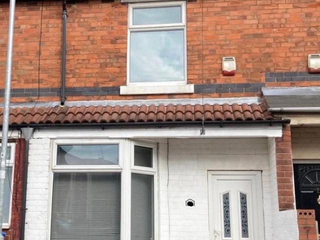 Milton Street, Mansfield NG18, 3 bed terraced house to rent, £725 pcm | PrimeLocation