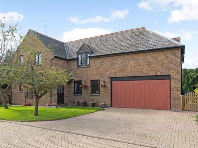 Milton Road, Bloxham, 4 Bedroom Detached
