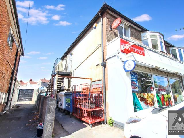 Milton Road BS22, 2 bed flat to rent, £1,300 pcm | PrimeLocation