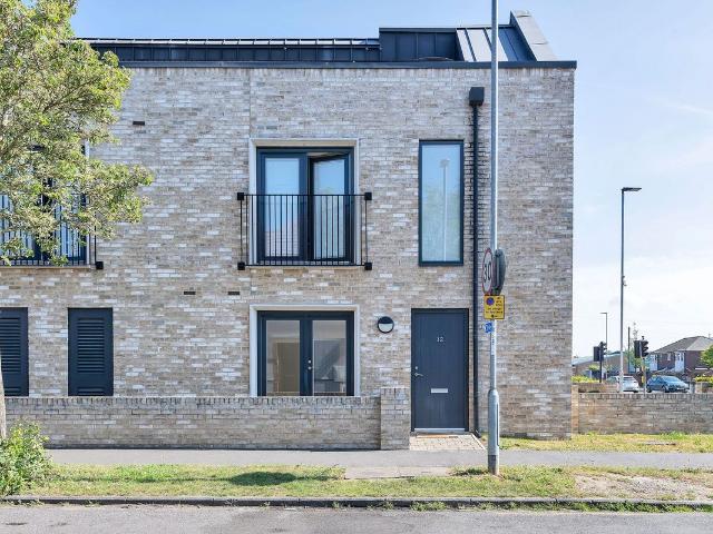 Milton Road, Cambridge CB4, 1 bed flat to rent, £1,350 pcm | PrimeLocation