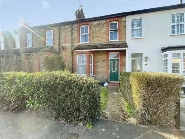 Milton Road, Egham, Surrey, TW20 9PF