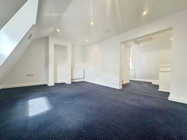Milton Road, Gravesend DA12, 1 bed flat to rent, £1,200 pcm | PrimeLocation