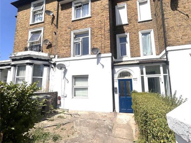 Milton Road, Gravesend, Kent DA12, 1 bed flat to rent, £1,200 pcm | PrimeLocation