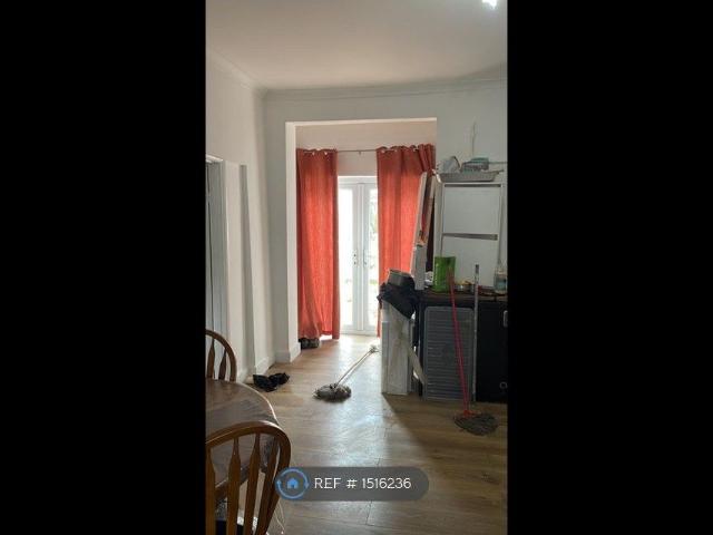 Milton Road, Grays RM17, 4 bed semi detached house to rent, £2,200 pcm | PrimeLocation