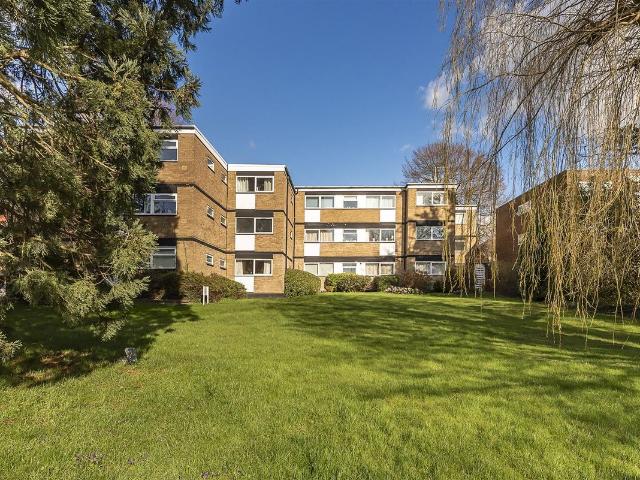 Milton Road, Harpenden AL5, 1 bed flat to rent, £1,350 pcm | PrimeLocation