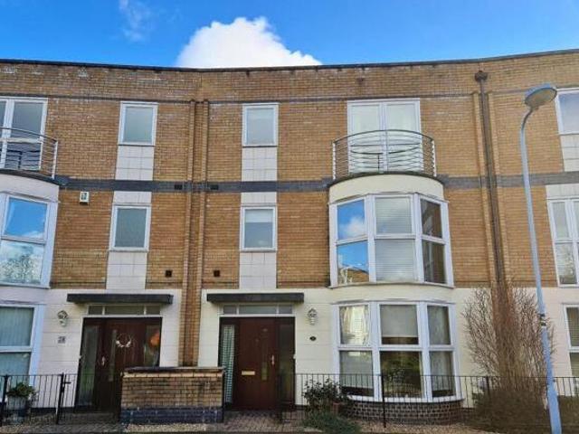 Milton Road, Milton Keynes, 5 Bedroom Terraced