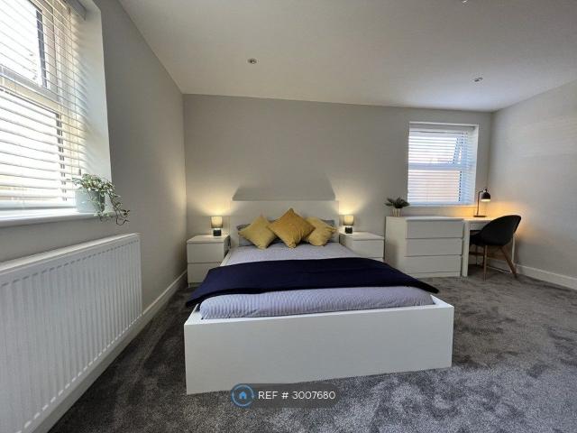Milton Road, Portsmouth PO3, Room to rent, £750 pcm | PrimeLocation