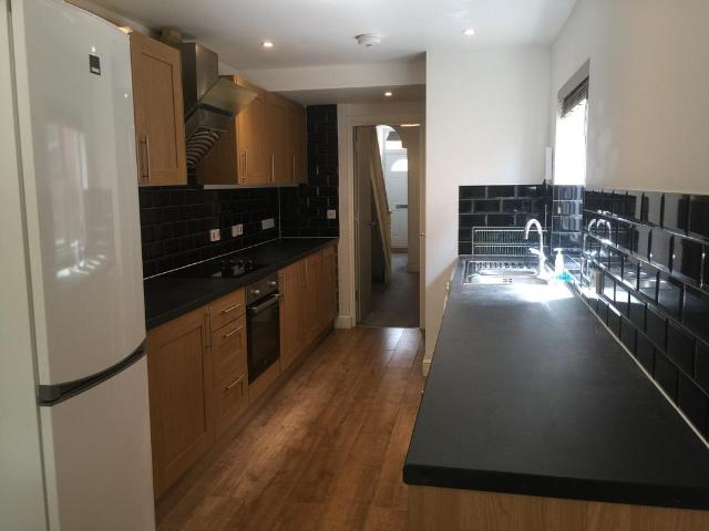 Milton Road, Southampton 4 bed terraced house to rent £1,850 pcm £427 pw