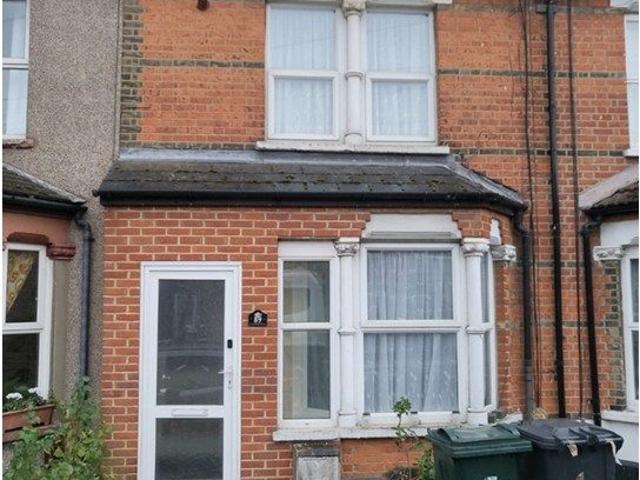 Milton Road, Swanscombe DA10, 2 bed terraced house to rent, £1,395 pcm | PrimeLocation