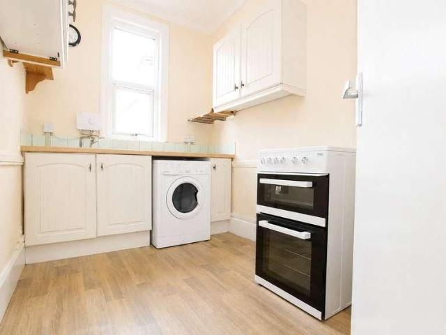 Milton Road, Swindon, SN1