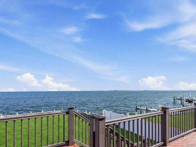 Milton Rd, Babylon, Home For Sale