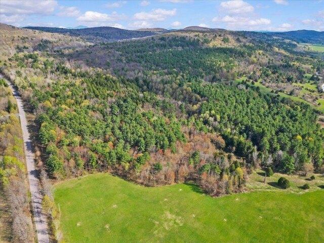 Milton VT 05468 102315118