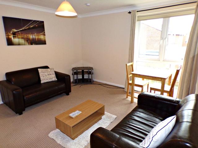 Milverton Court, Newcastle Upon Tyne NE3, 2 bed flat to rent, £750 pcm | PrimeLocation