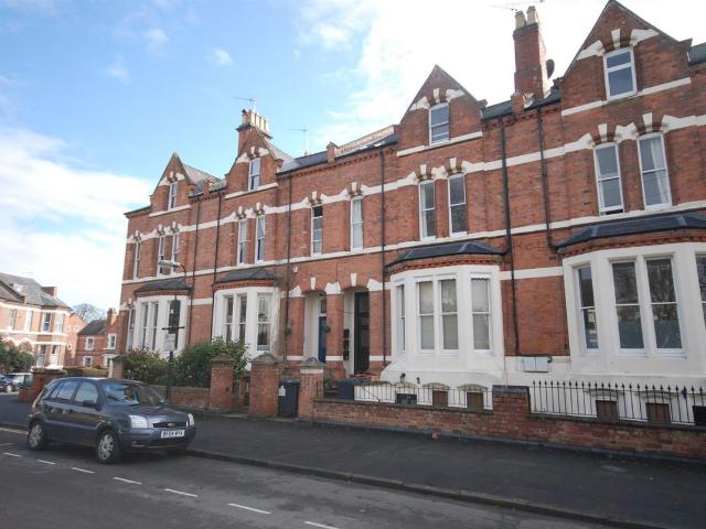 Milverton Terrace, Leamington Spa CV32, 1 bed flat to rent, £1,025 pcm | PrimeLocation