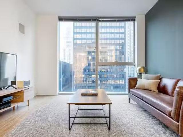 Mila, 201 N Garland Ct, The Loop 1 Bedroom 1 Bath