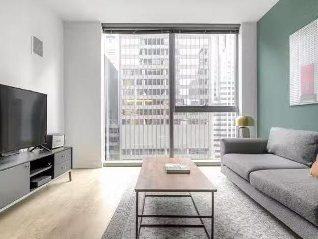 Mila, 201 N Garland Ct, The Loop 1 Bedroom 1 Bath
