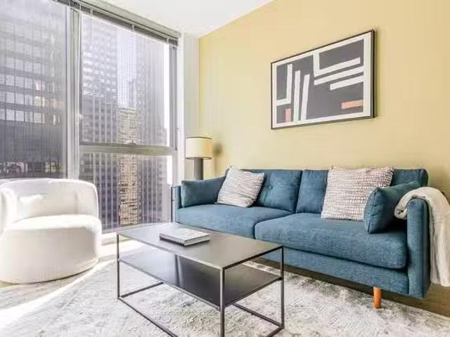 Mila, 201 North Garland Court, The Loop 1 Bedroom 1 Bath
