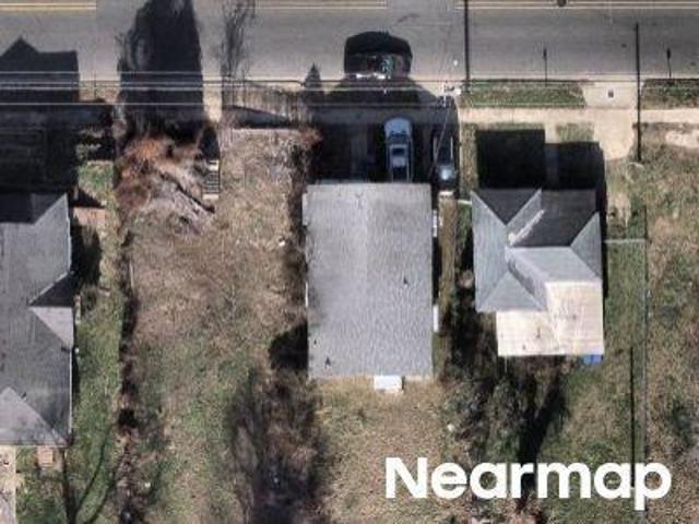 Milam St