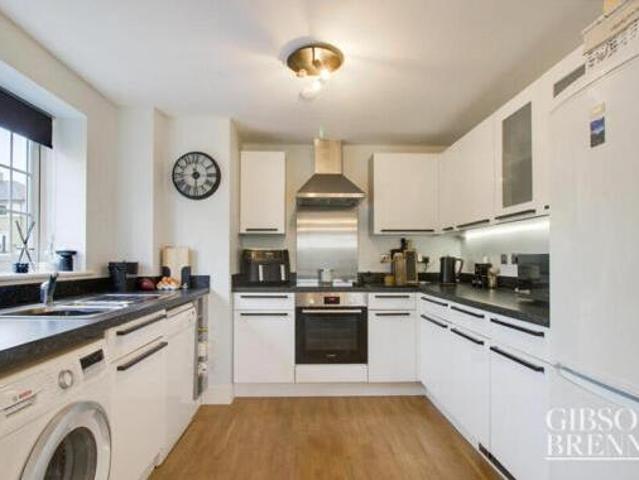 Milan Walk, Brentwood, 2 Bedroom Apartment