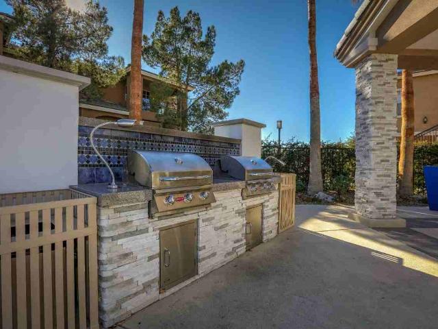 Milan Apartment Townhomes 3 Bedroom Apartment for Rent at 875 E Silverado Ranch Blvd, Paradise, NV 89183 Silverado Ranch