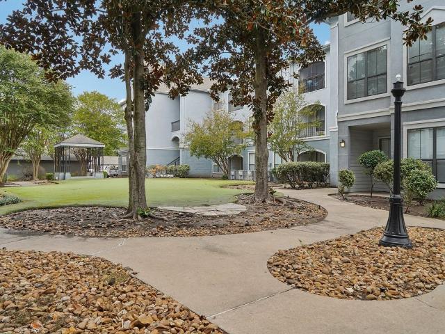 Milano Apartments 2 Bedroom Apartment for Rent at 2500 Woodland Park Dr, Houston, TX 77077 Briarforest