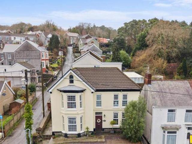 Milborough Road, Ystalyfera, 4 Bedroom Detached