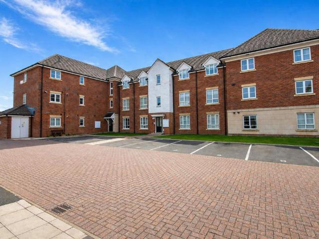Mildenhall, Bury St. Edmunds IP28 2 bed apartment to rent £1,150 pcm £265 pw