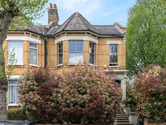 Mildenhall Road, London, 5 Bedroom End