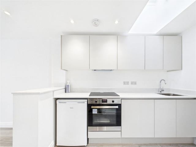 Mildmay Court, Mildmay Road, Chelmsford, Essex, CM2 0DY