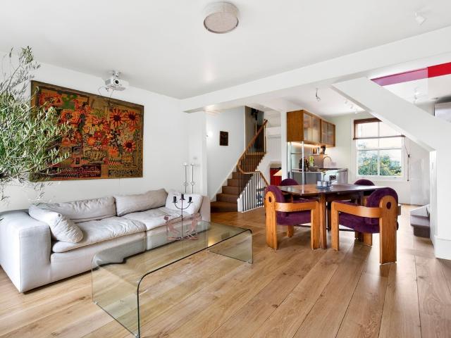 Mildmay Grove North, London N1, 2 bed maisonette to rent, £6,000 pcm | PrimeLocation